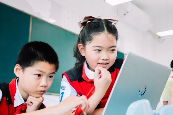 沪上影视创作小达人齐聚晶城中学真实创作场景考验选手实力 教育局 上海市闵行区人民政府网站